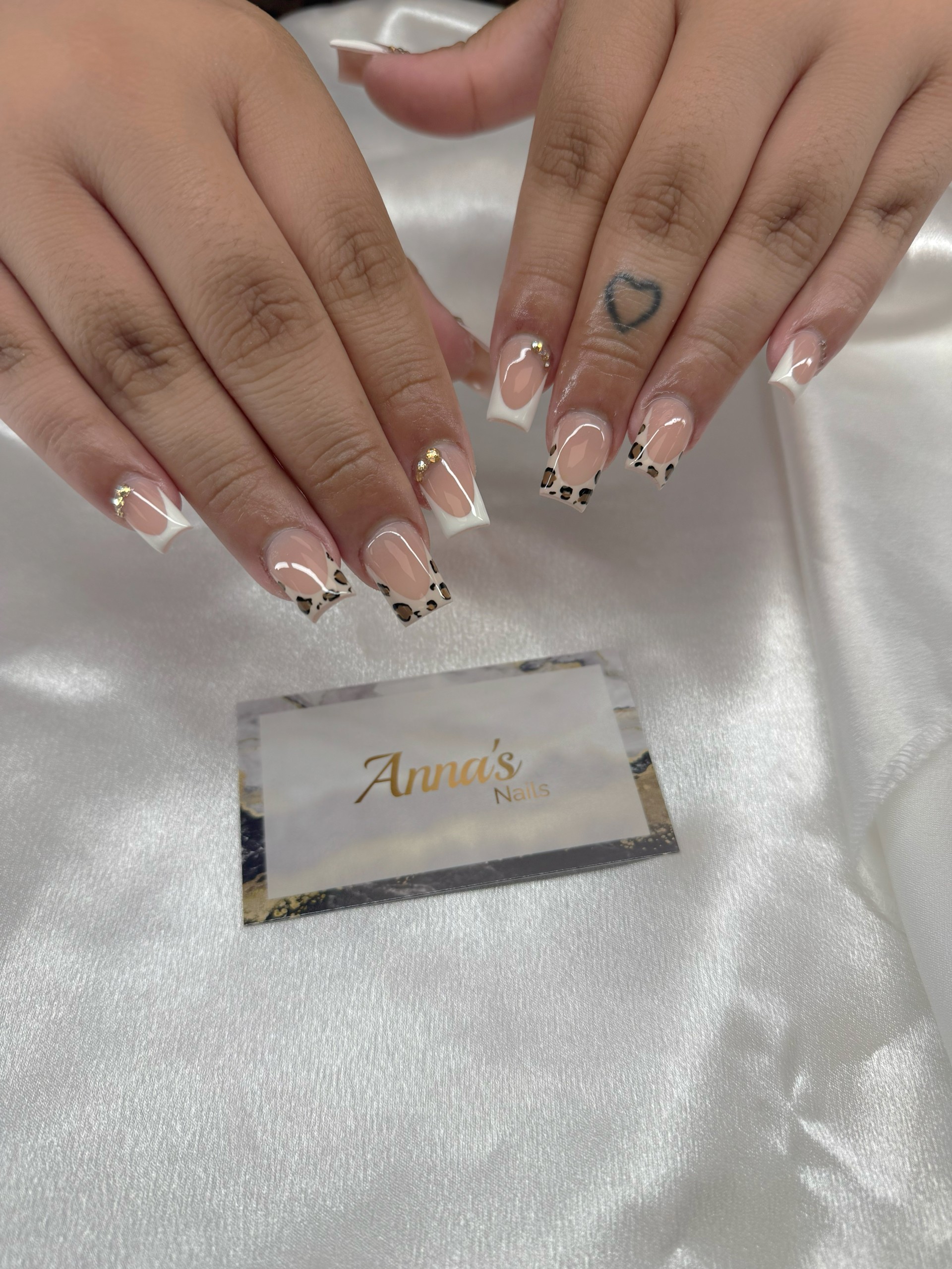 Anna’s Nails