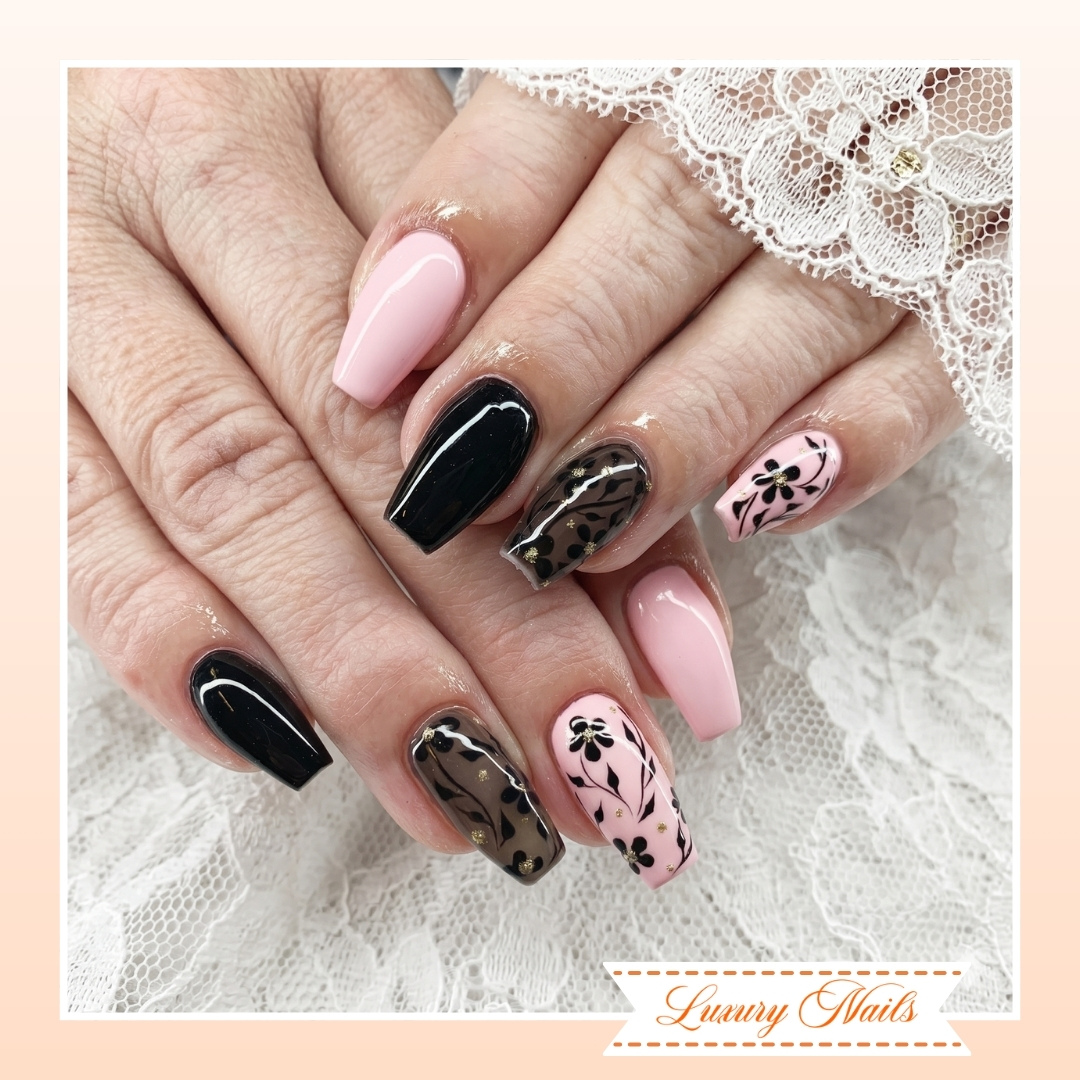 Luxury Nails Martinsville Vanull