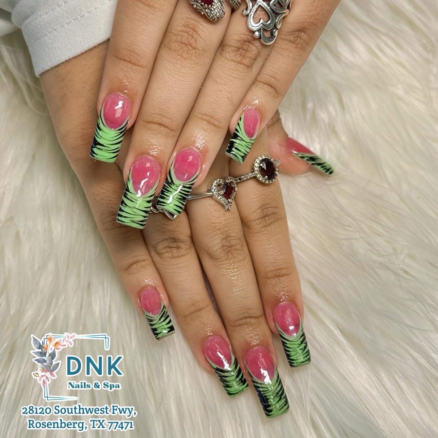 D N K Nails & Spa Rosenberg