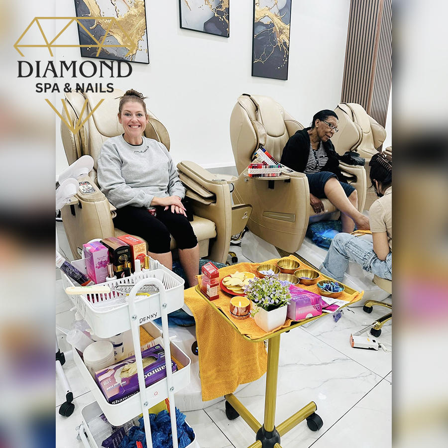 Diamond Spa & Nails in Flat Rock, MI 48134 | New salon on Telegraph Rd