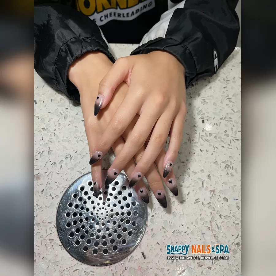 Snappy Nails & Spa