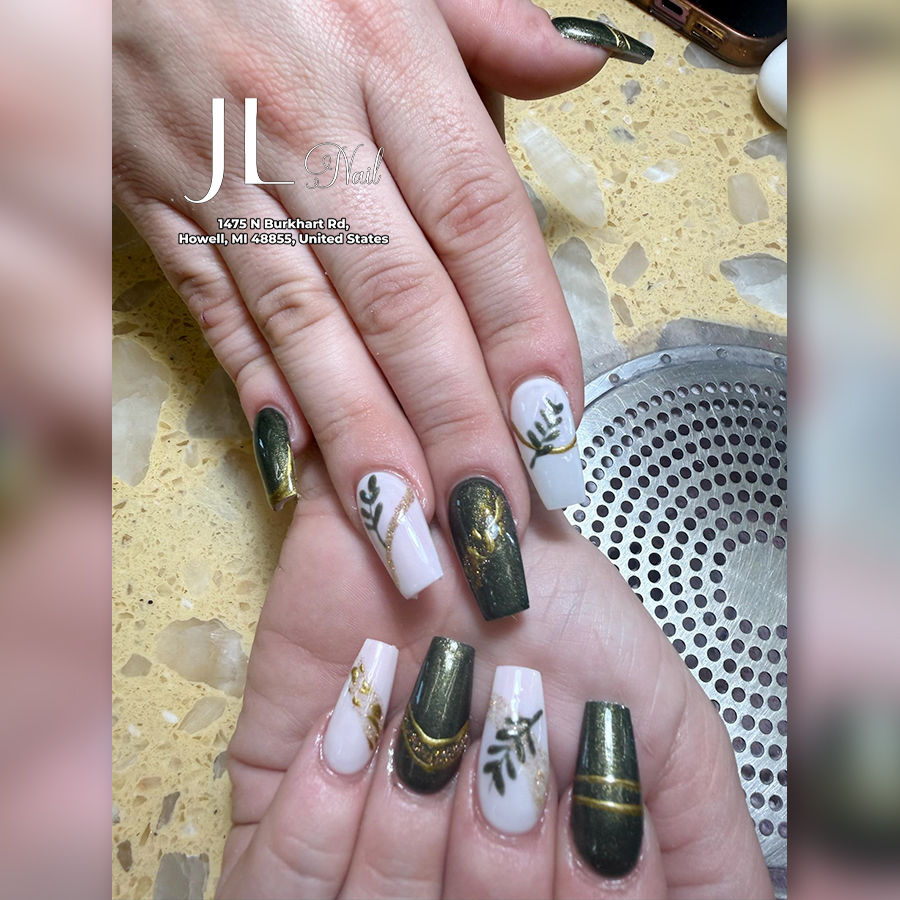 J L Nails Howell Mi